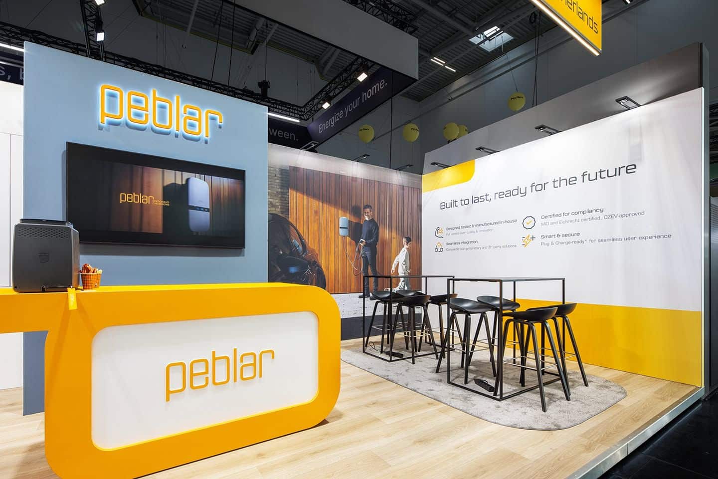 Peblar - Logo en letters