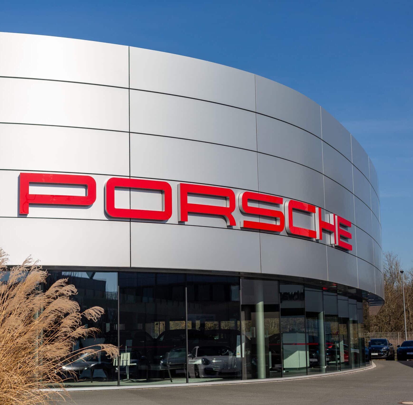 Porsche - Logo en letters